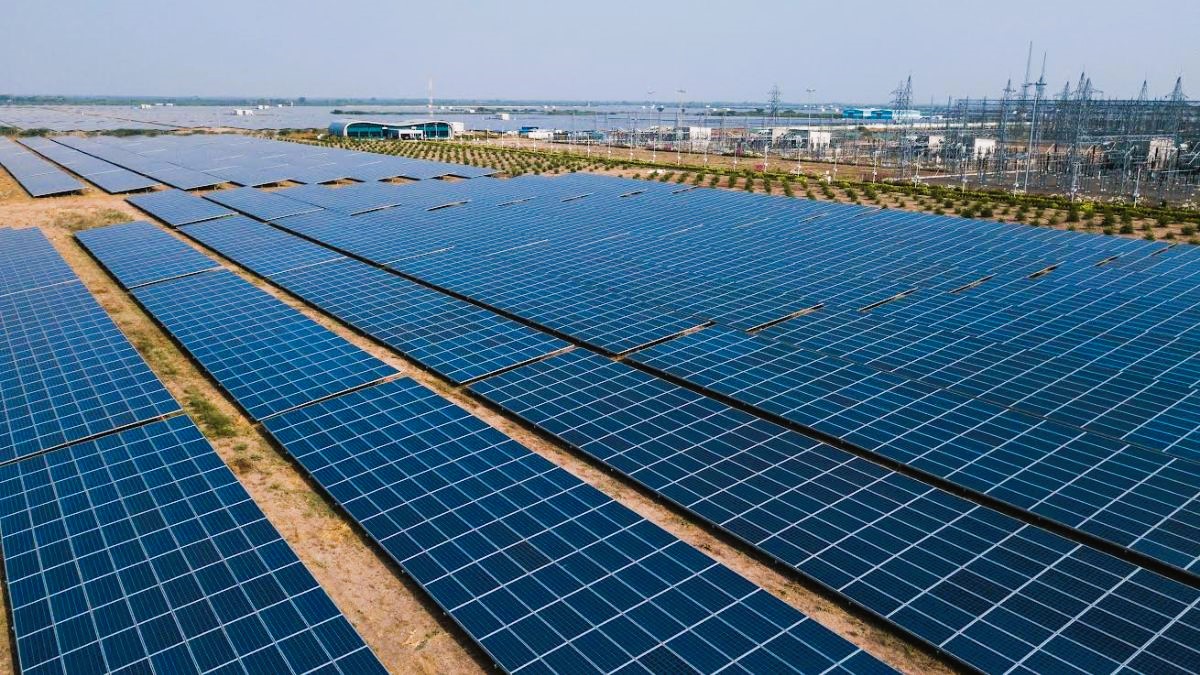 Adani Green Energy’s ground breaking 551 MW solar capacity at Khavda ...